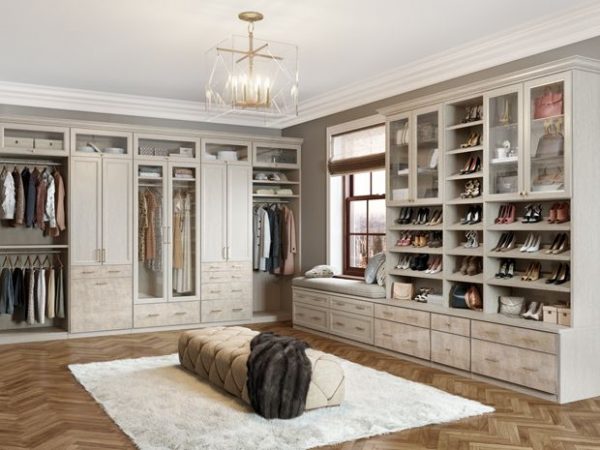 HOME STAGING TIPS: HOW TO STAGE CLOSETS - Home3ds
